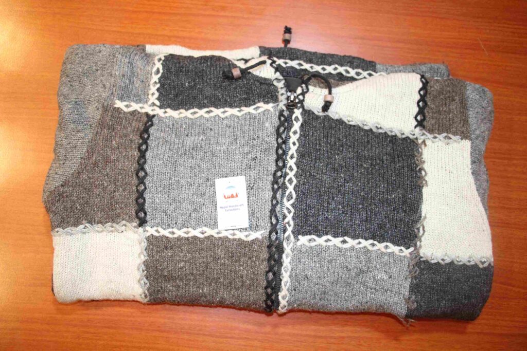 Woolen Jacket - Nepal Handicraft Collections